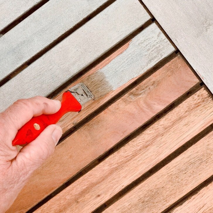 Cómo barnizar la madera, paso a paso con imágenes – PintoMiCasa